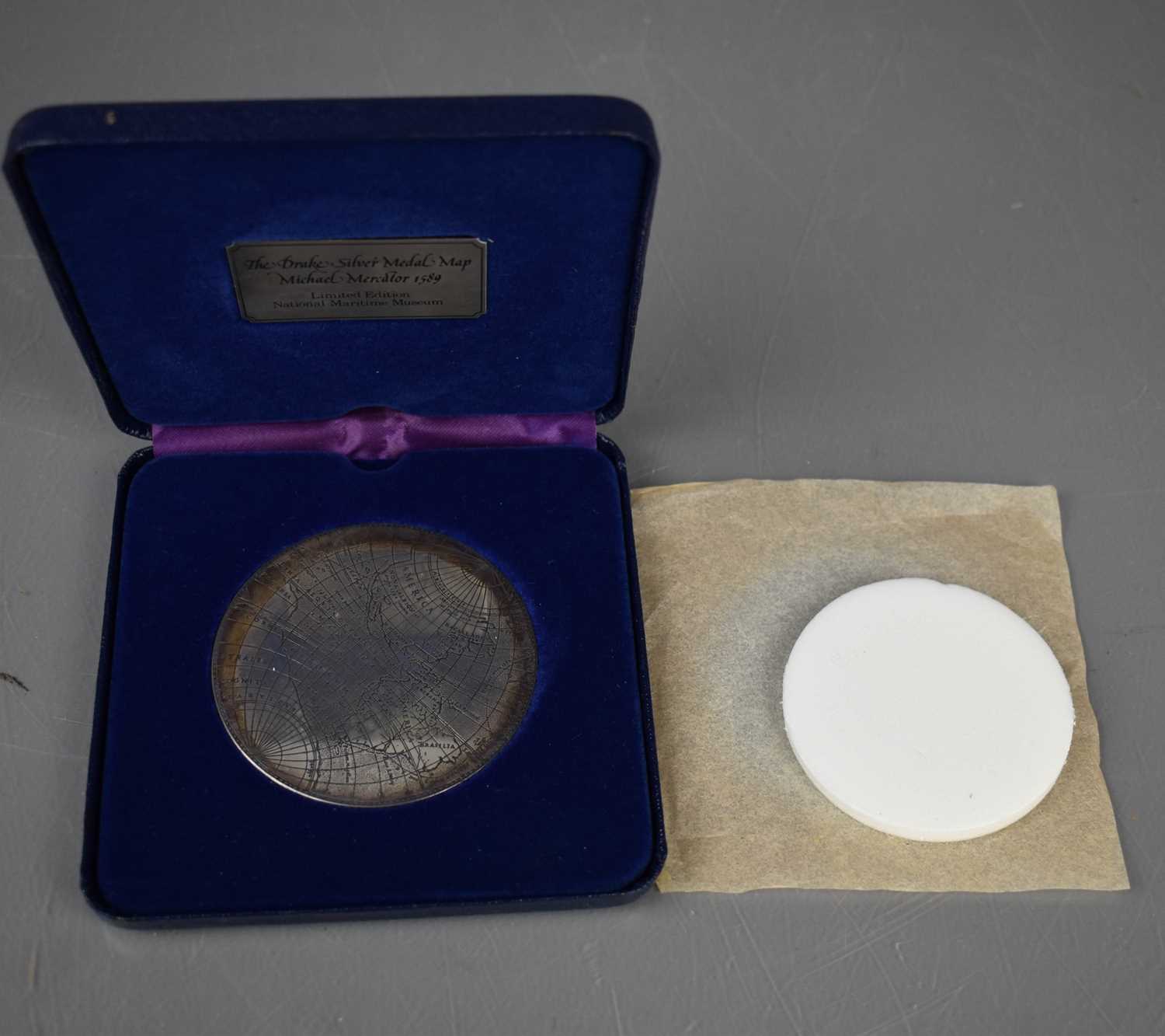 Lot 190 - A limited edition 'The Drake' silver medal